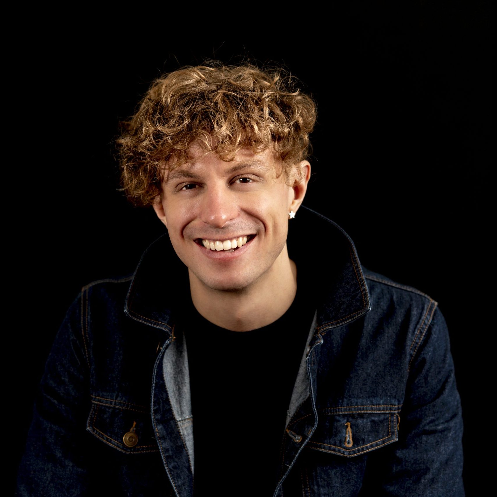 Elias Alexander – Alasdair Fraser's Sierra Fiddle Camp